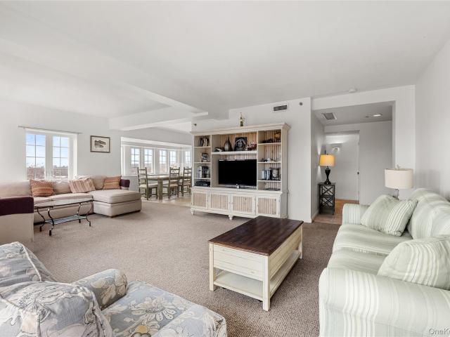 236 Edgemere Street 314