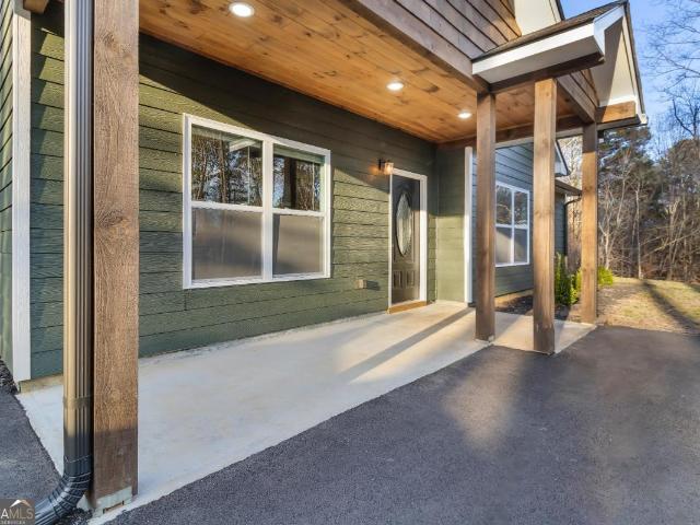 236 Ellington Road