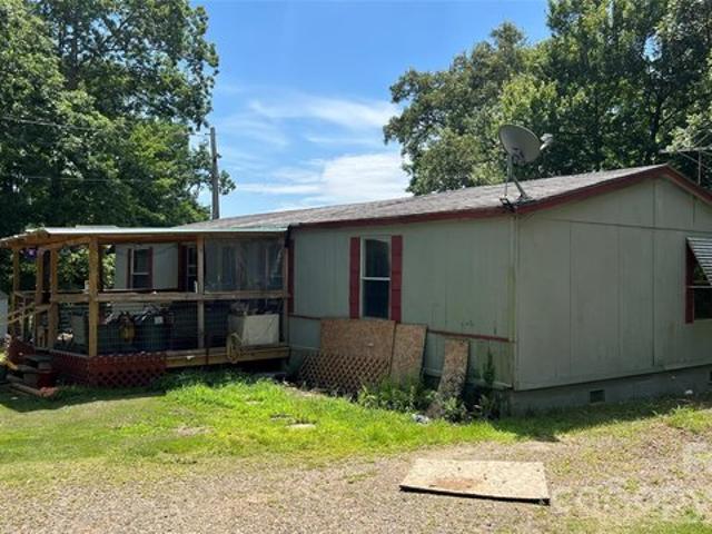 236 Forest Ln, Murphy, NC 28906