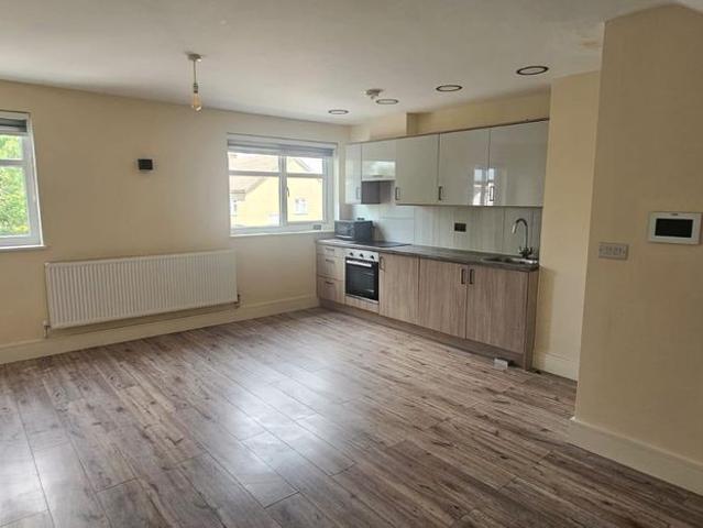 236 Hornchurch Road, Hornchurch RM11, London