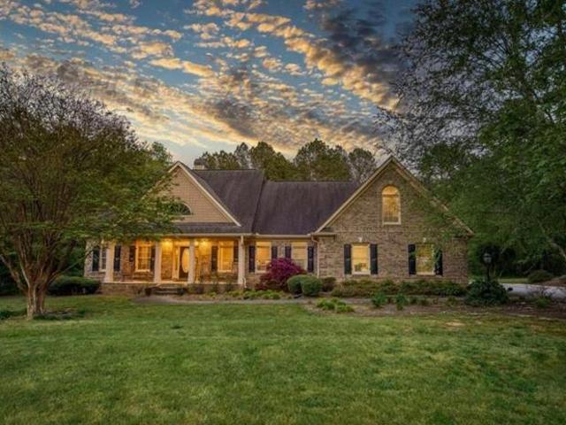 236 Johnson Rd, Oxford, GA 30054