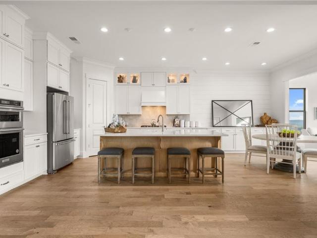 236 Laurel Vista Drive