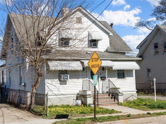 236 Maple Place