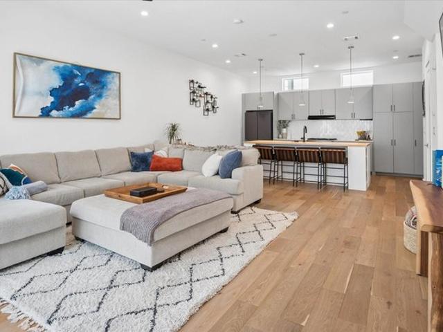 236 Melba St Unit 103, Dallas, TX 75208