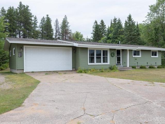 236 North Rd, Negaunee, MI 49866