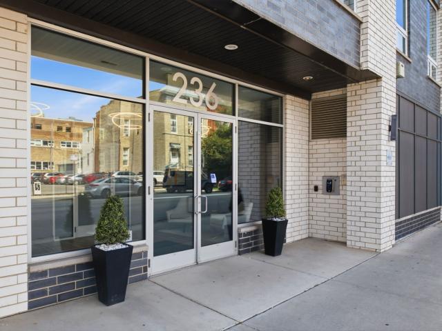236 S Racine Avenue # 501