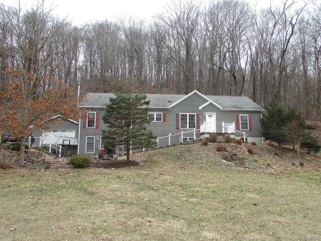 236 South Rd, Stanfordville, NY 12581