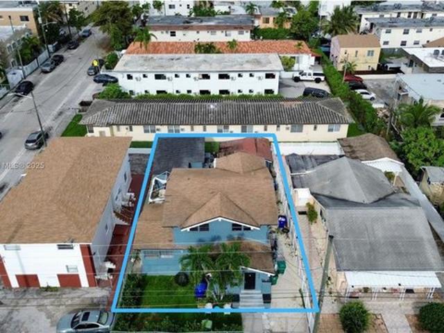 236 SW 10th Ave, Miami, FL 33130