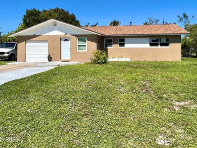 236 Pinedo Dr, Titusville, FL 32780