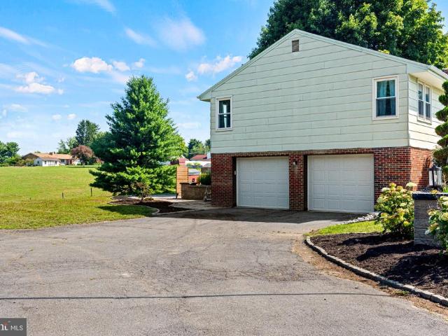 236 Ridge Hill