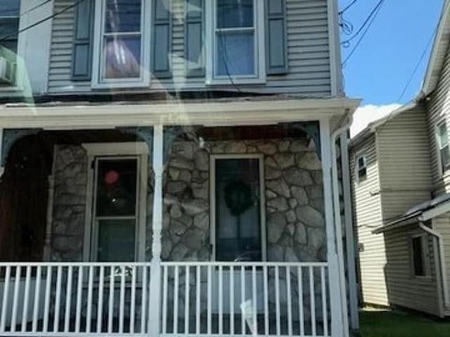 236 W Main St, Bath, PA 18014