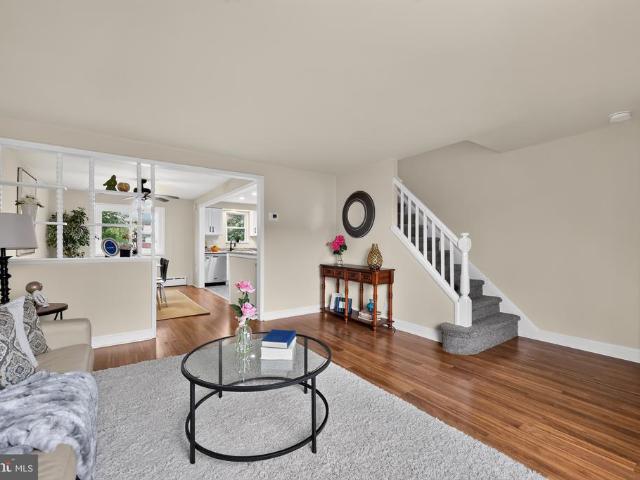 236 Wynnewood Avenue