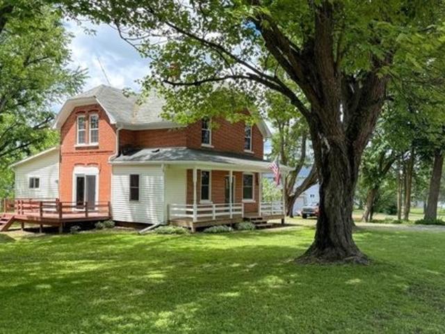 237490 Allen St, Athens, WI 54411