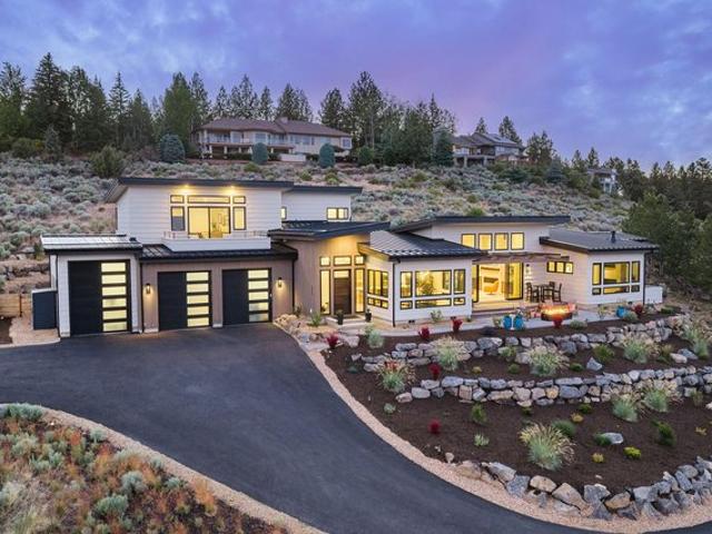 2375 NW Wyeth Pl, Bend, OR 97703