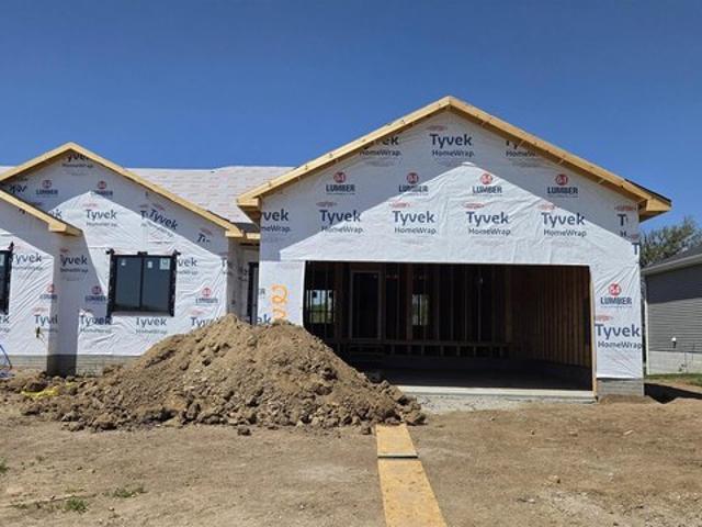 2375 N Oak St, Wahoo, NE 68066