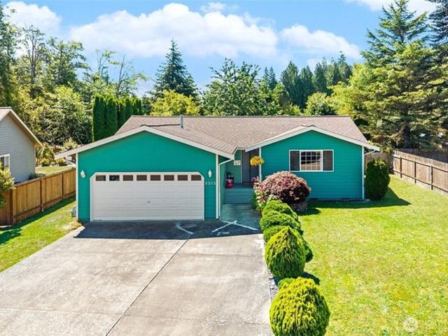 2375 Nicholas Dr, Ferndale, WA 98248