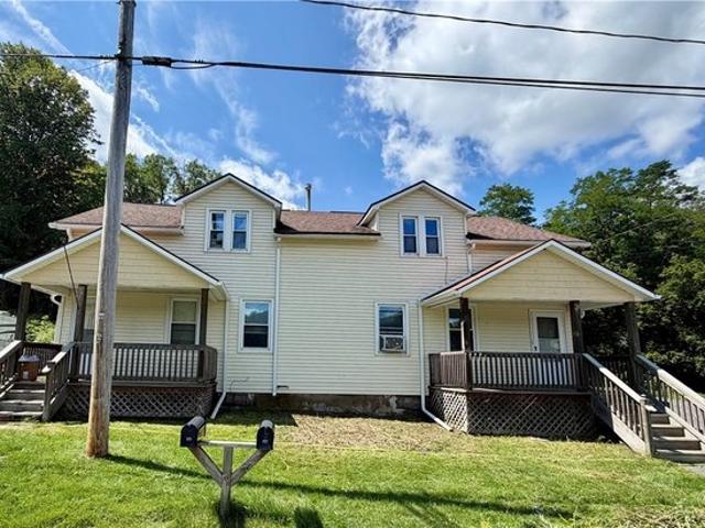 2375 Oneida St, Clayville, NY 13322