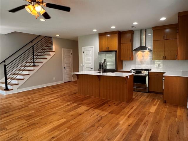 2375 Amherst Alley