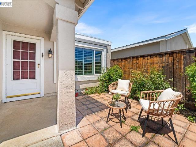 2375 Goldcrest Circle