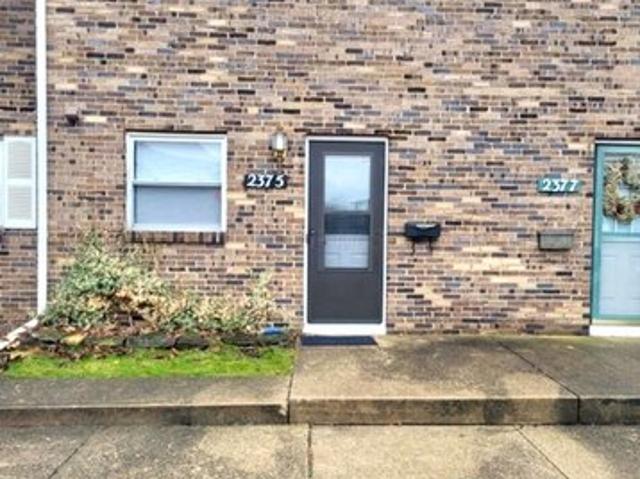 2375 Woodbrook Cir S, Columbus, OH 43223