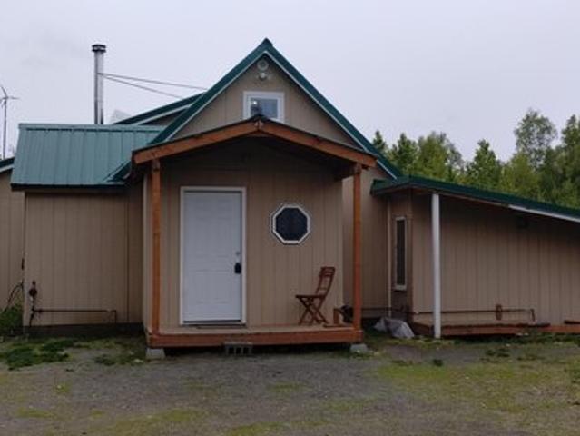 23770 S Trapline Rd, Trapper Creek, AK 99683
