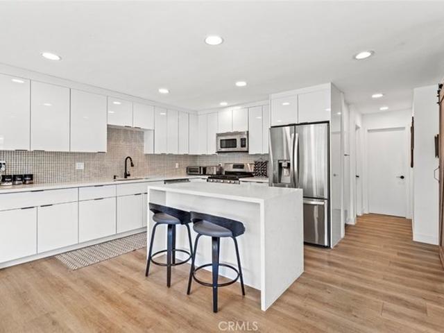 23777 Mulholland Hwy Spc 150, Calabasas, CA 91302