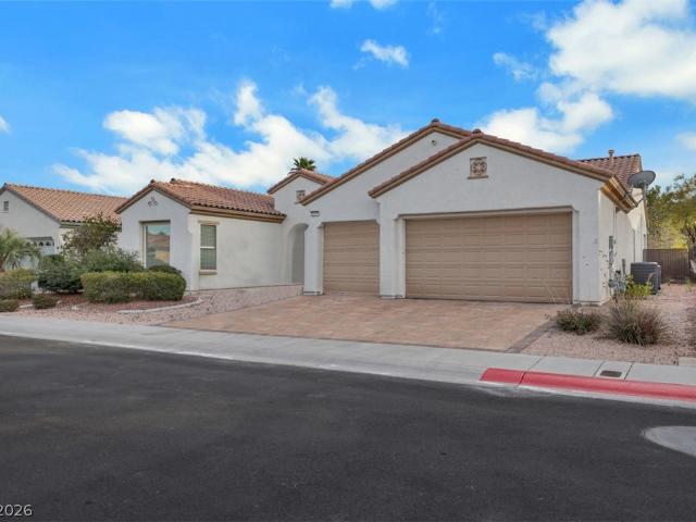 2377 Chester Heights Ct, Henderson, NV 89052 | MLS #2752 | Compass