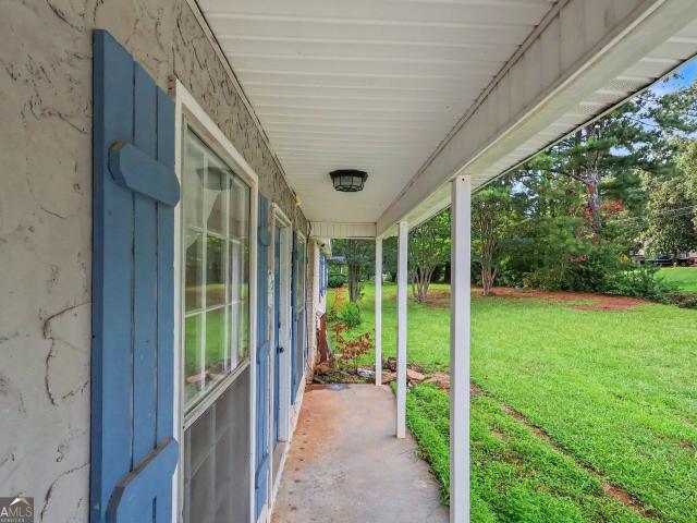 2377 Stanton Road SE