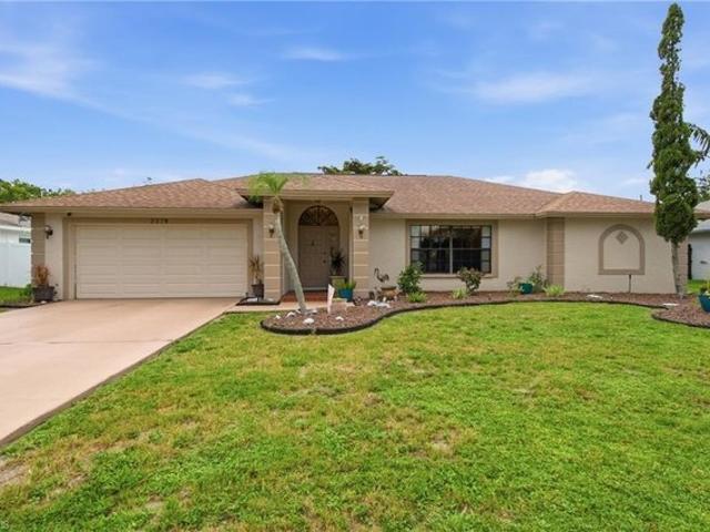 2378 River Reach Dr, Naples, FL 34104