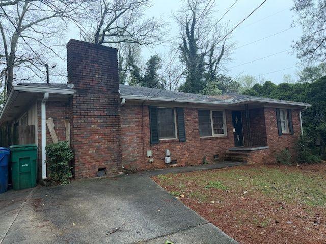 2379 Wynona Drive
