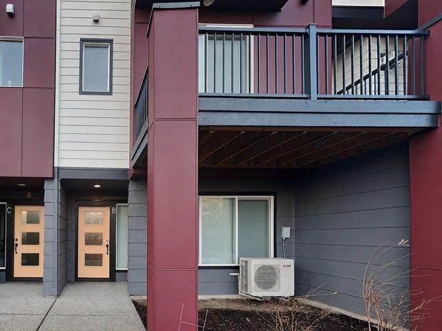 23709 7th Ave SE Unit B, Bothell, WA 98021