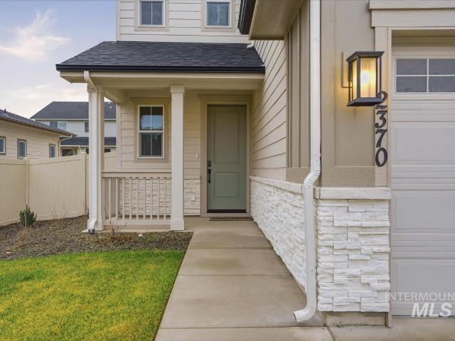 2370 N Ice Fire Ave, Star, ID 83669 | MLS #98969 | Compass