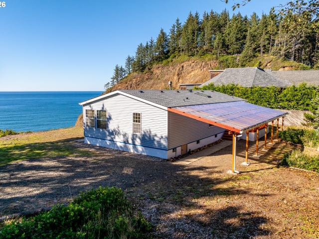 2370 cape meares loop
