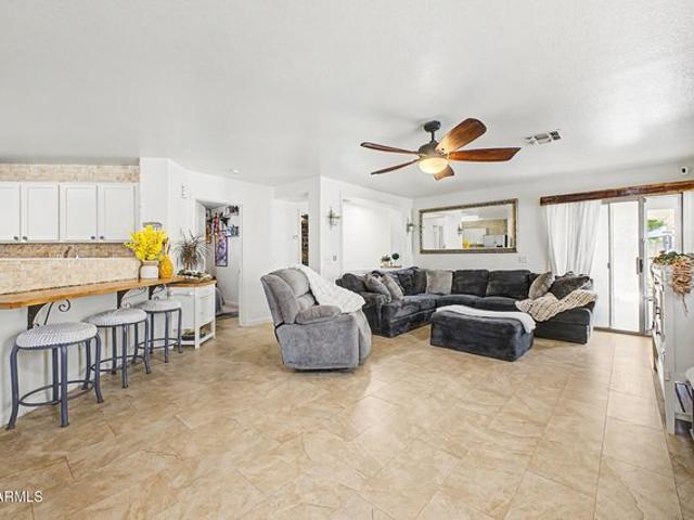 2370 E Peach Tree Dr, Chandler, AZ 85249
