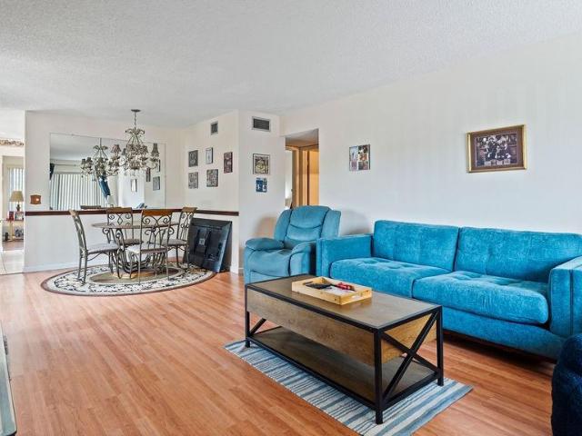 2370 Jamaican St, Unit 30, Clearwater, FL 33763 | MLS #TB8480 | Compass