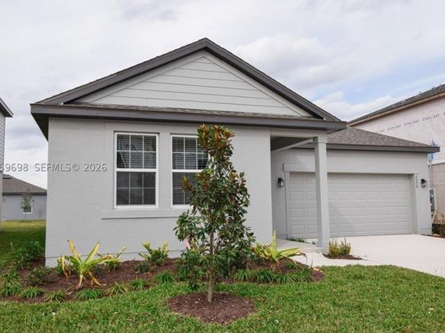 2370 Lancashire St, Davenport, FL 33896