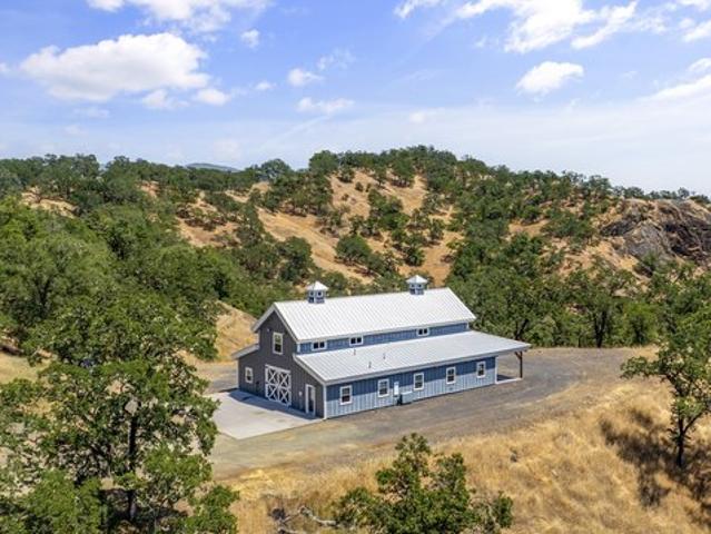 2371 McNab Ranch Rd, Hopland, CA 95482