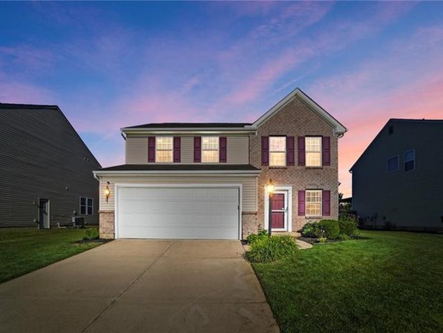 2371 Barnard Dr, Fairborn, OH 45324