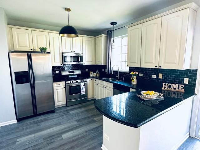 2371 Lundquist Drive