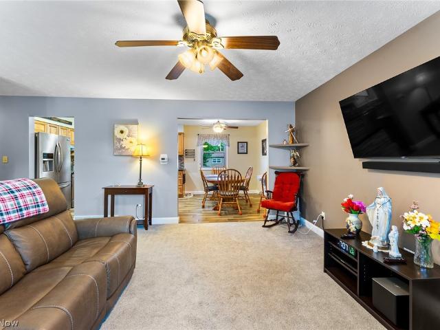 2371 Penny Lane