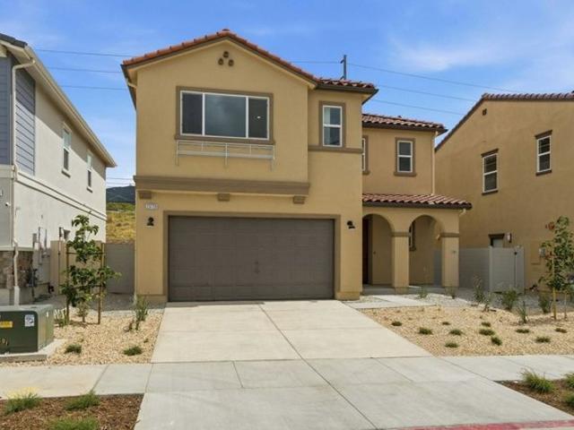 23720 Wilcox Dr, Santa Clarita, CA 91321