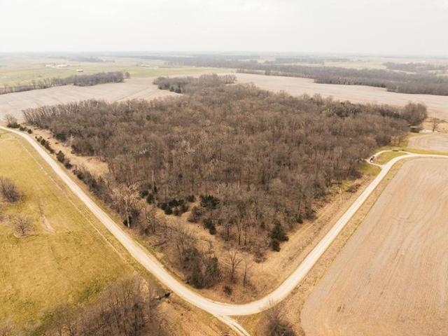 23720 Finn Dr, Laclede, MO 64651