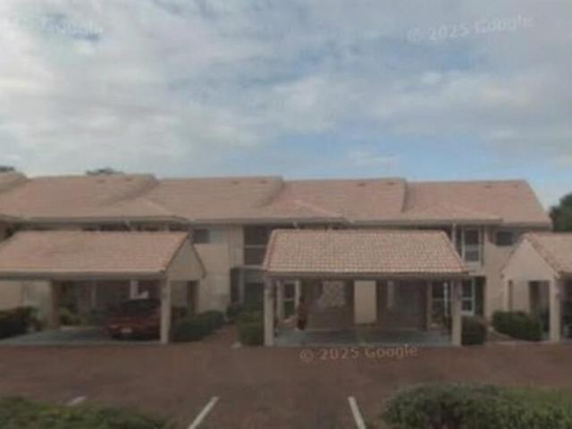 2372 Hidden Lake Dr Unit 9, Naples, FL 34112