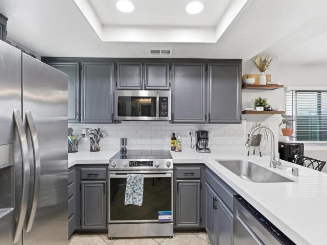 2373 Kings View Cir, Spring Valley, CA 91977 | MLS #PTP2602 | Compass