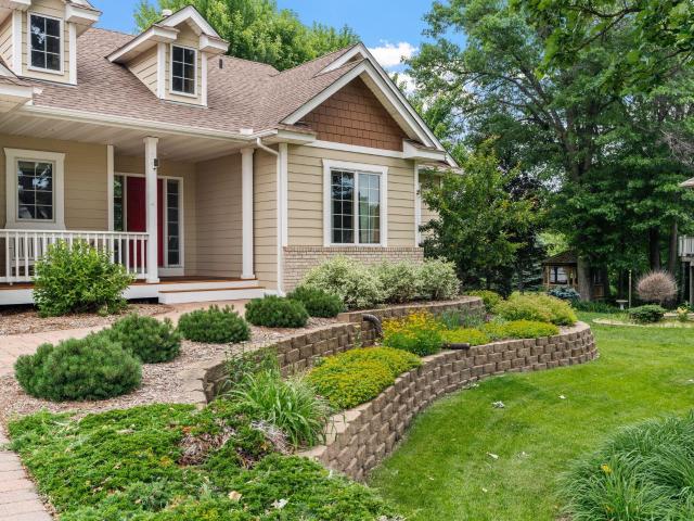 2373 Quail Creek Parkway NE