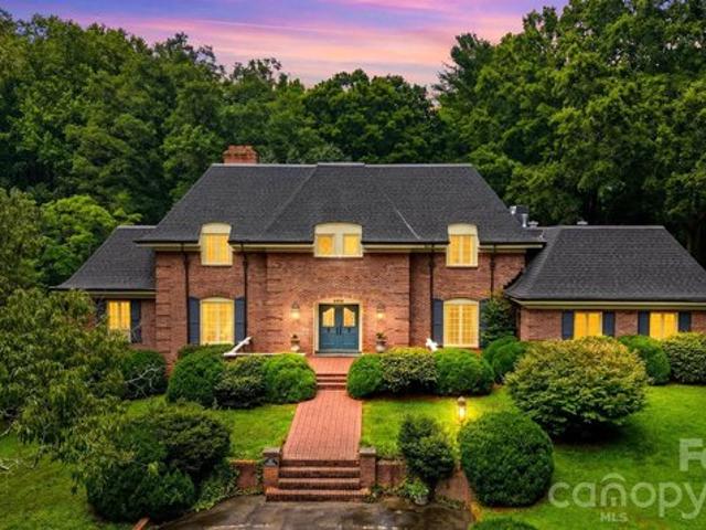 2373 Wilkesboro Blvd, Lenoir, NC 28645
