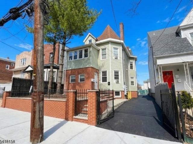 237 2 th Ave, Newark, NJ 07107
