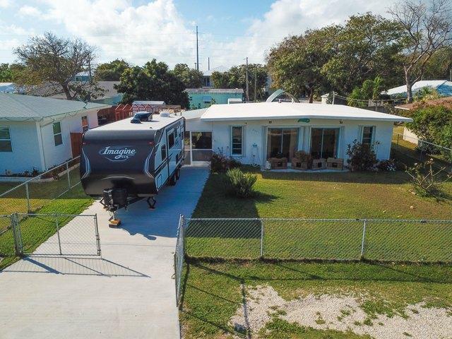 237 2nd Rd, Key Largo, FL 33037