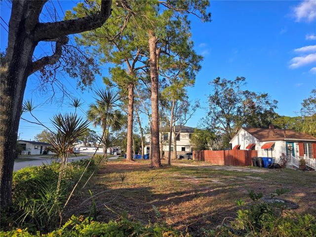 237 50th Ave N, St. Petersburg, FL 33703 | MLS #TB8325 | Compass