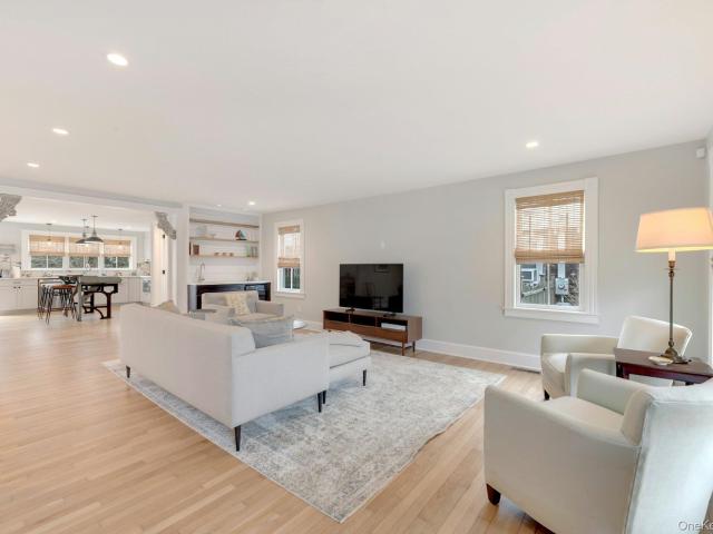 237 6th Street